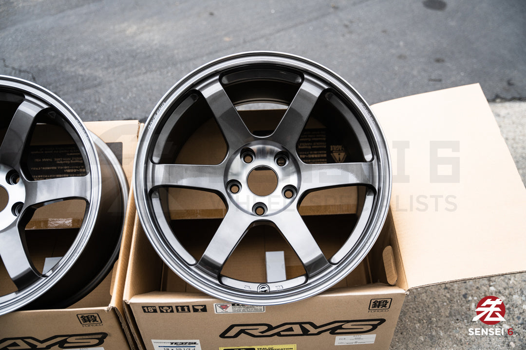 Volk TE37 Saga SL / 18x10.5 +20 / 5x120 / Pressed Graphite (PG) – Sensei 6