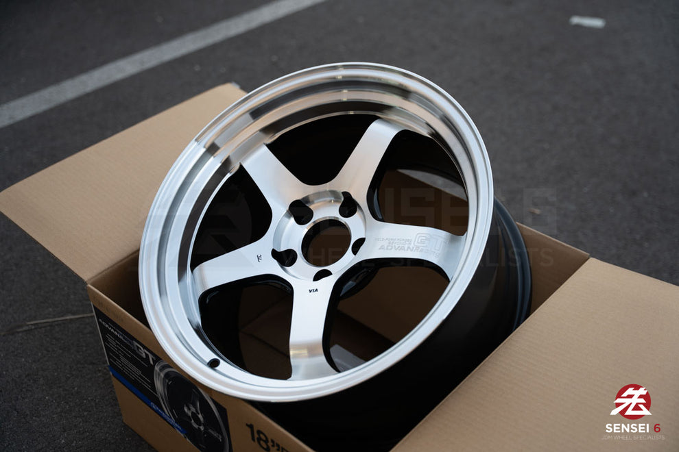 Advan GT Beyond-R / 18x9.5 +25 / 5x114.3 / Machining & Diamond Cut (MD ...